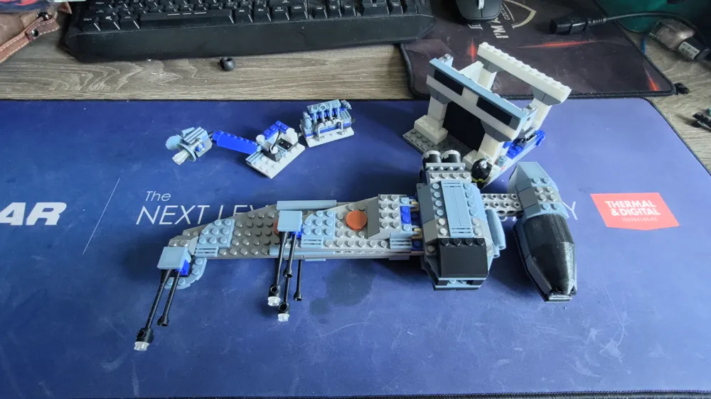 Star Wars brick B-Wing Fighter + Rebel Base 7180 - Free 3D Print Model ...