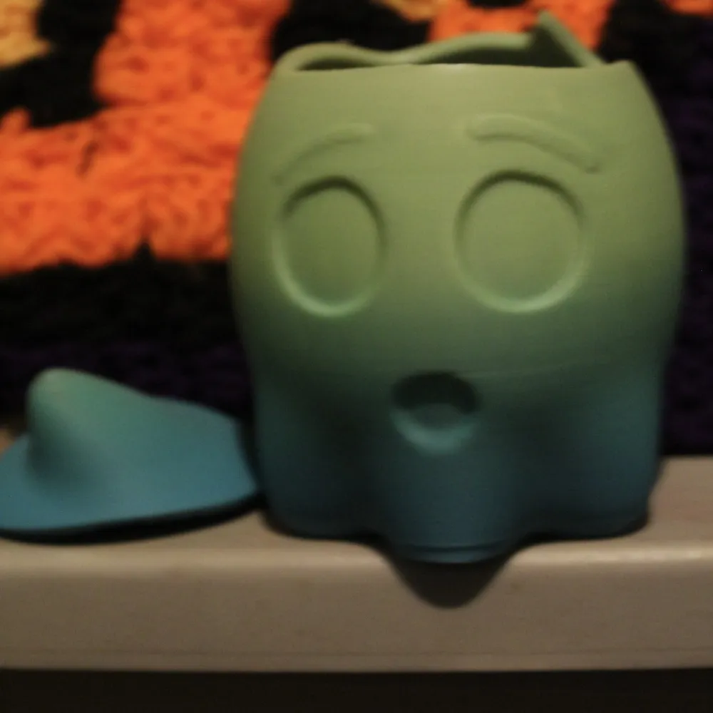 Ghost Container by look_turtles MakerWorld: Download Free 3D Models