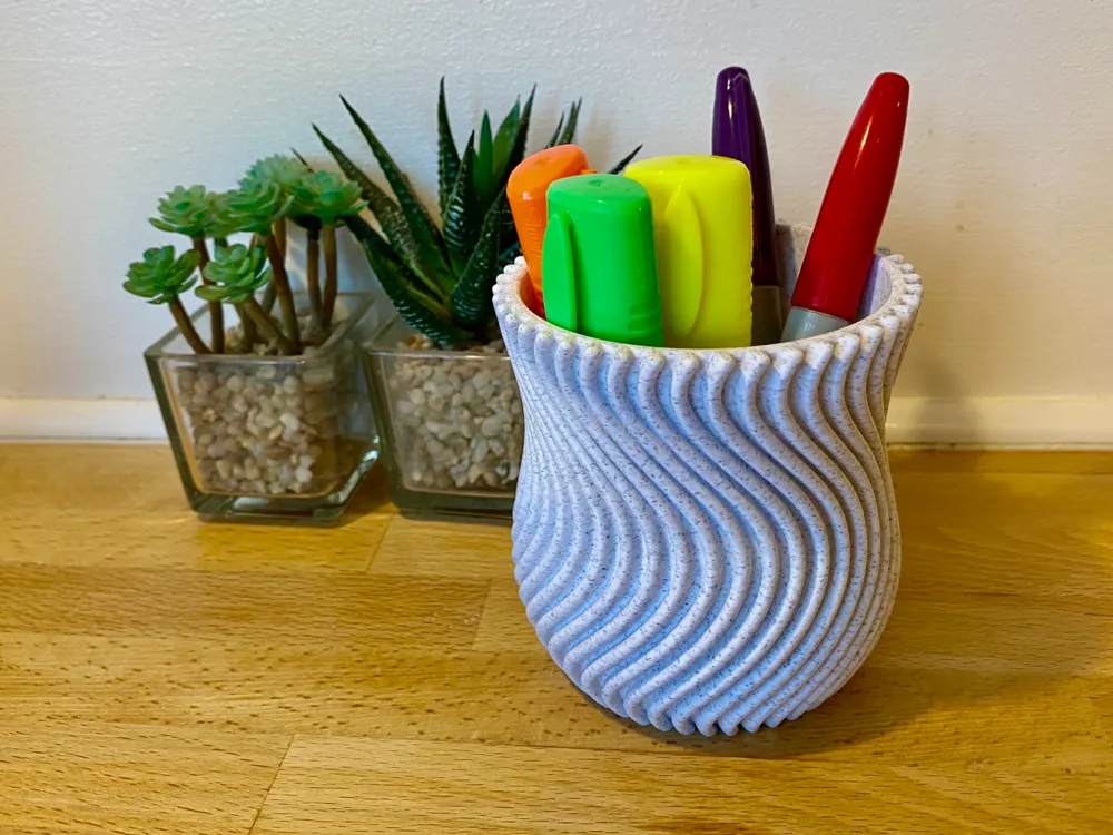 Stylish Stationary Pot - 3x Designs available by bd142 MakerWorld ...