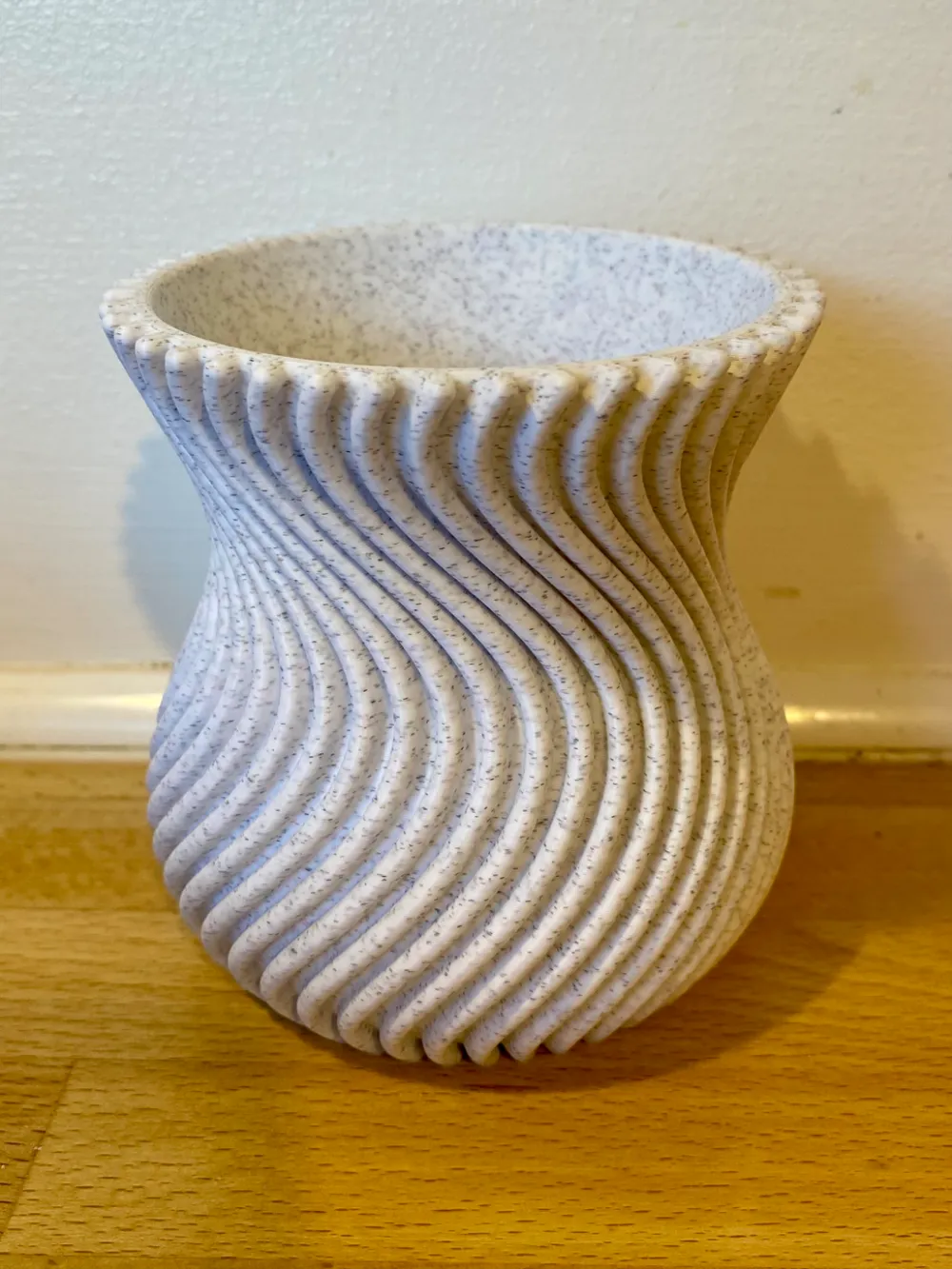 Stylish Stationary Pot - 3x Designs available by bd142 MakerWorld ...