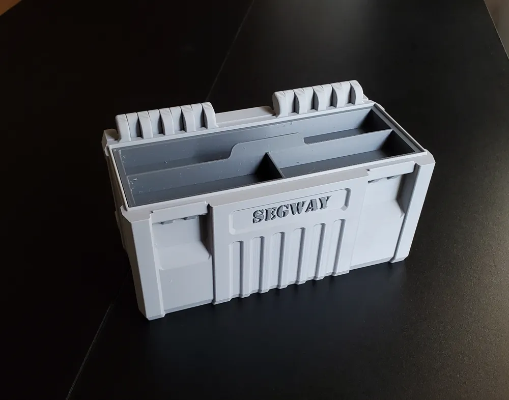 7-inch Case with Handle PIP - Free 3D Print Model - MakerWorld