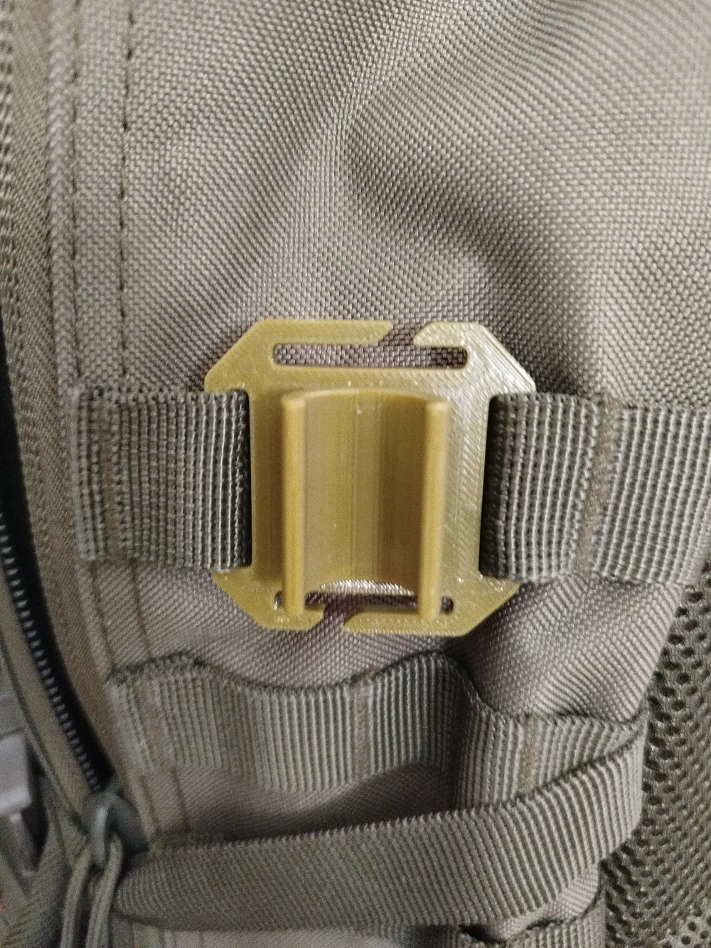 Molle Glow stick / glow stick / light stick by pie-ay MakerWorld ...