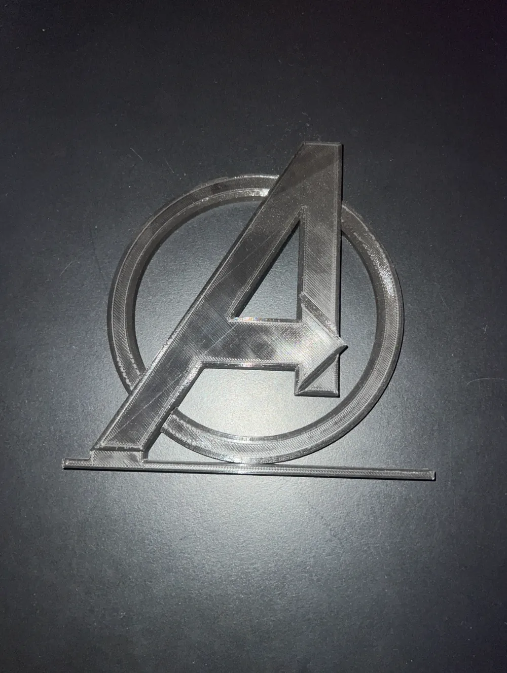 Avengers logo desk mount by Fede8 - MakerWorld