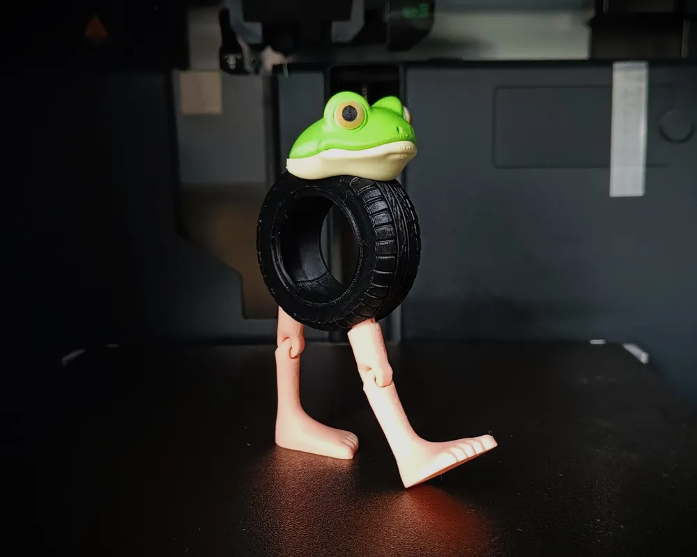 Muñeca articulada Ambalabu - Modelo de impresión 3D gratuito - MakerWorld