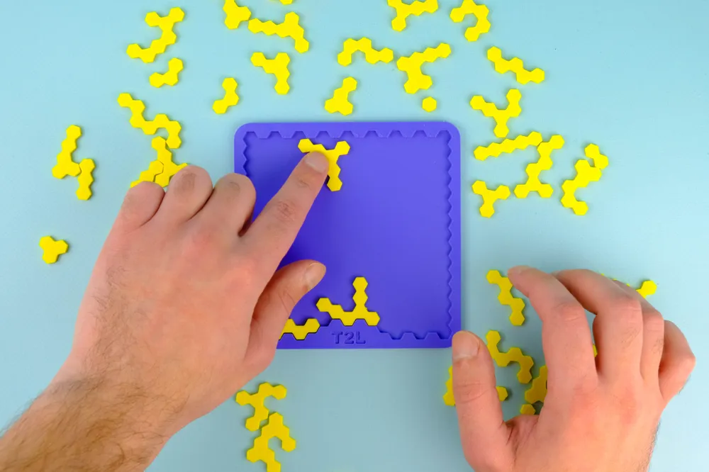 Honeycomb puzzle - Free 3D Print Model - MakerWorld