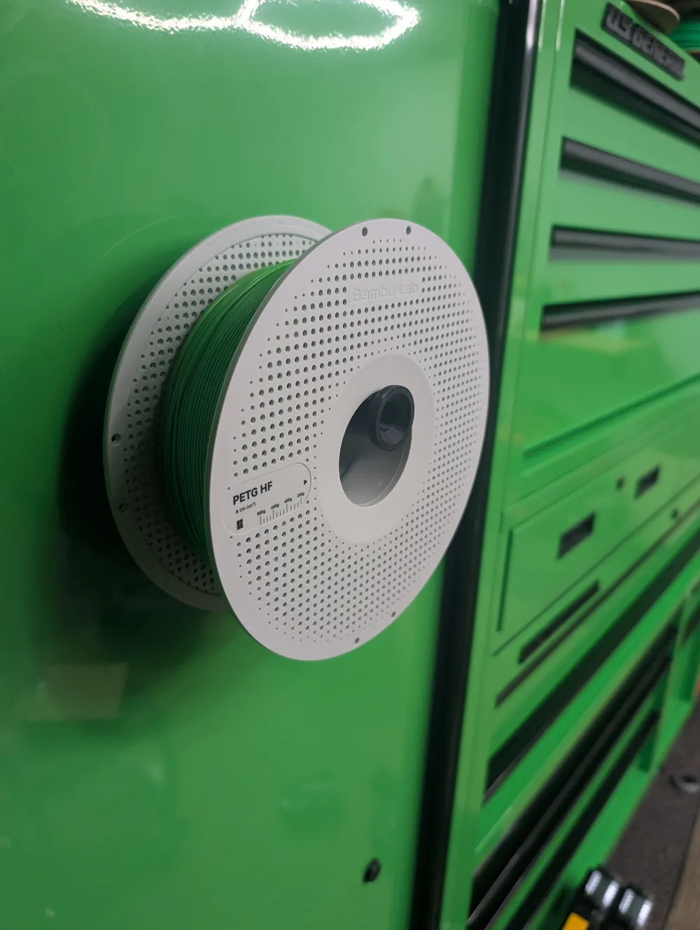 Magnetic Spool Holder by maDIOne MakerWorld: Download Free 3D Models
