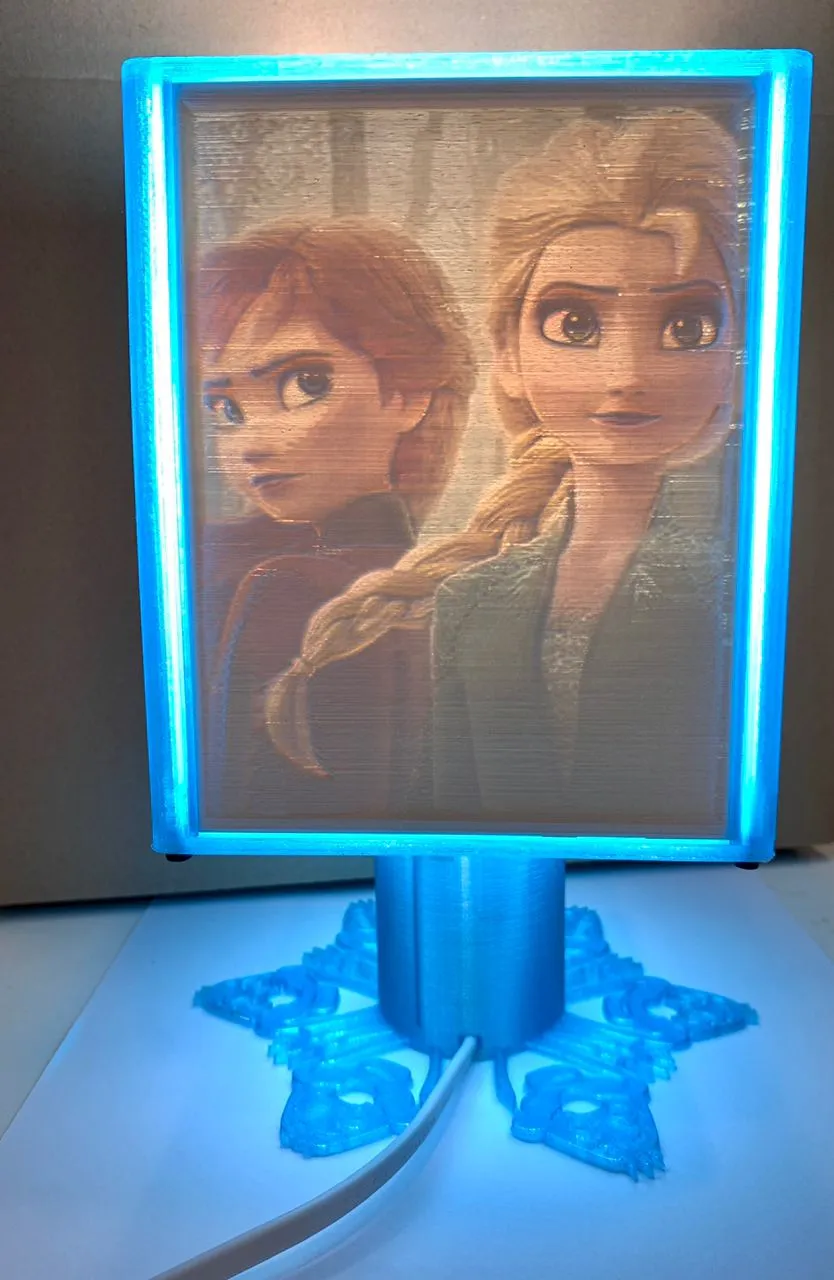 Frozen color lithophane lamp / Lampara litofanía color Frozen by ...
