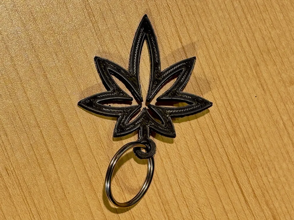 Simple Pot Leaf Keychain V2 by DuckyPrinted MakerWorld: Download Free ...