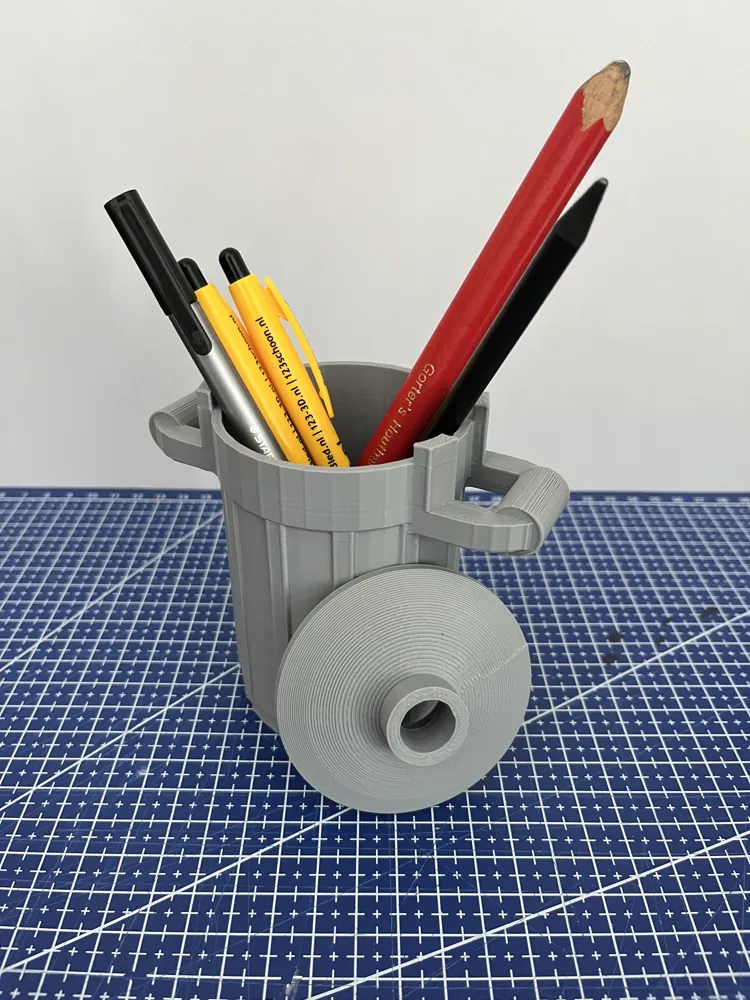 LEGOs Trashcan garbage bin - Free 3D Print Model - MakerWorld
