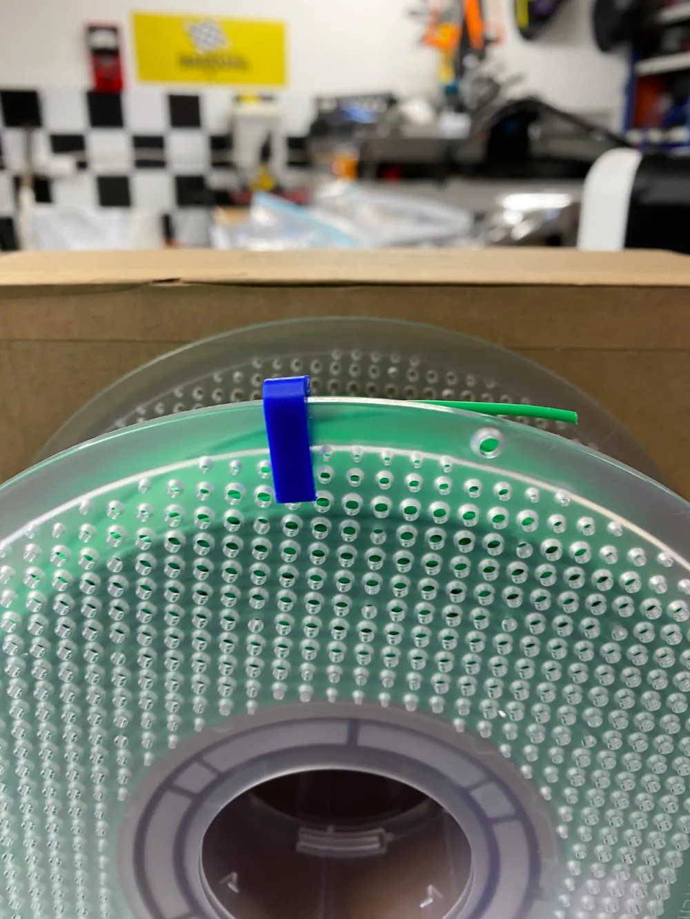 Remix of Bambu Lab Spool Filament Clip V2 Remixed by Mrtk1970 - MakerWorld