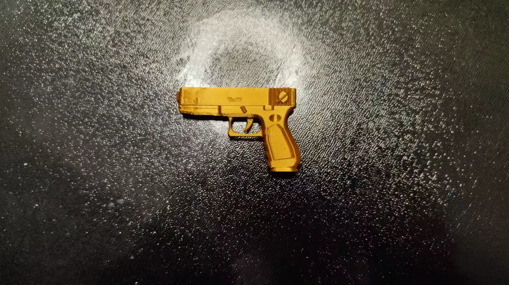 Glock Mini Ornament by 黑方狼灭 - MakerWorld