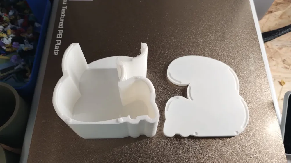 Ema Pen holder by valsoa79 - MakerWorld