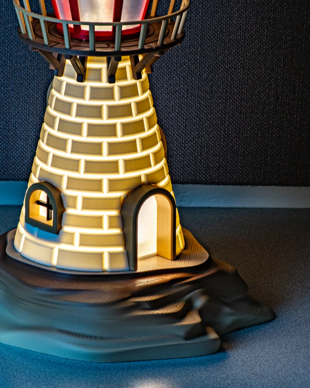 Lovely Lighthouse - No AMS required by Bearded Printer MakerWorld: Download Free 3D Models