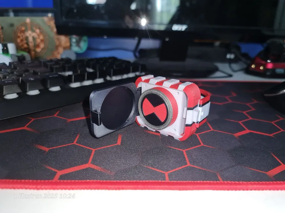 Ben 10 Omniverse Omnitrix (Ben Tennyson, Albedo) by azizcan8 MakerWorld ...