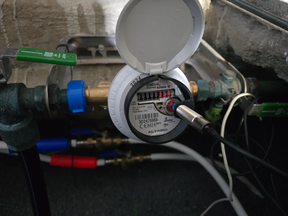 DIEHL ALTAIR Water Meter Adapter for 12mm Sensor by KRiZ-R - MakerWorld