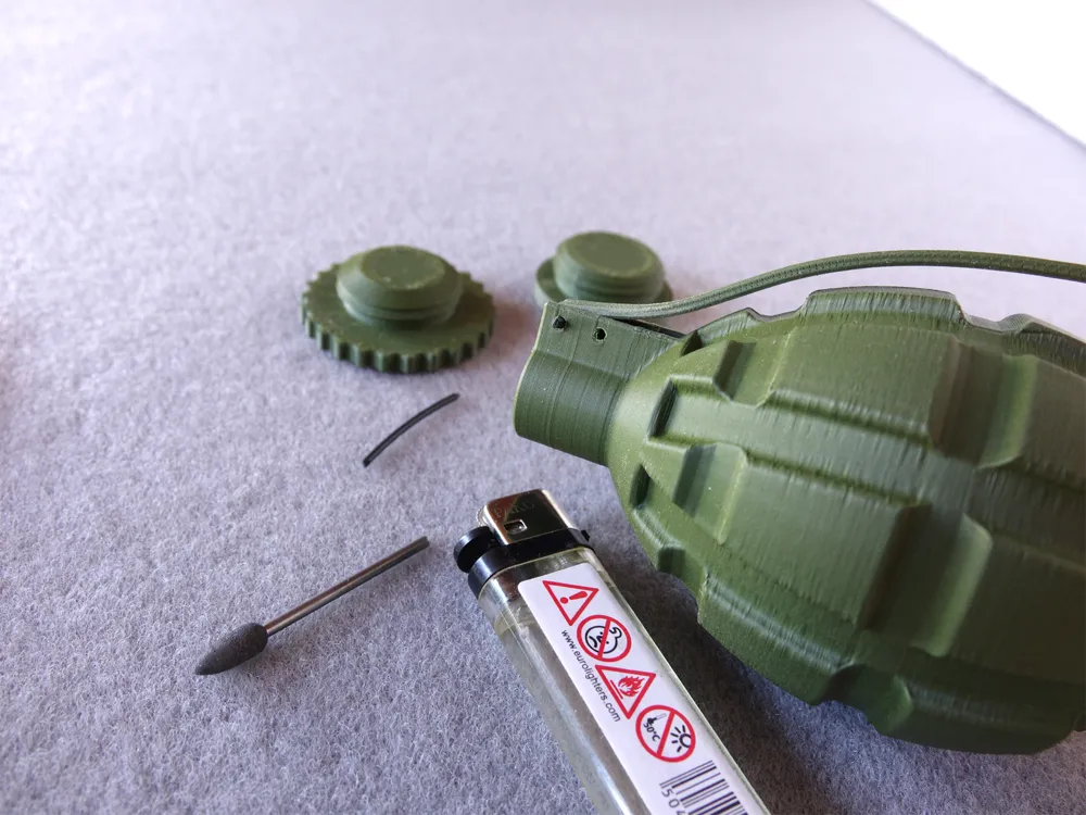 hand grenadeas a salt shaker - Free 3D Print Model - MakerWorld