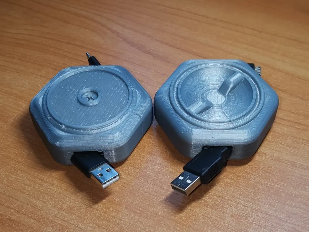 USB Cable Reel - Stackable & Tileable by Bambo894 MakerWorld: Download ...