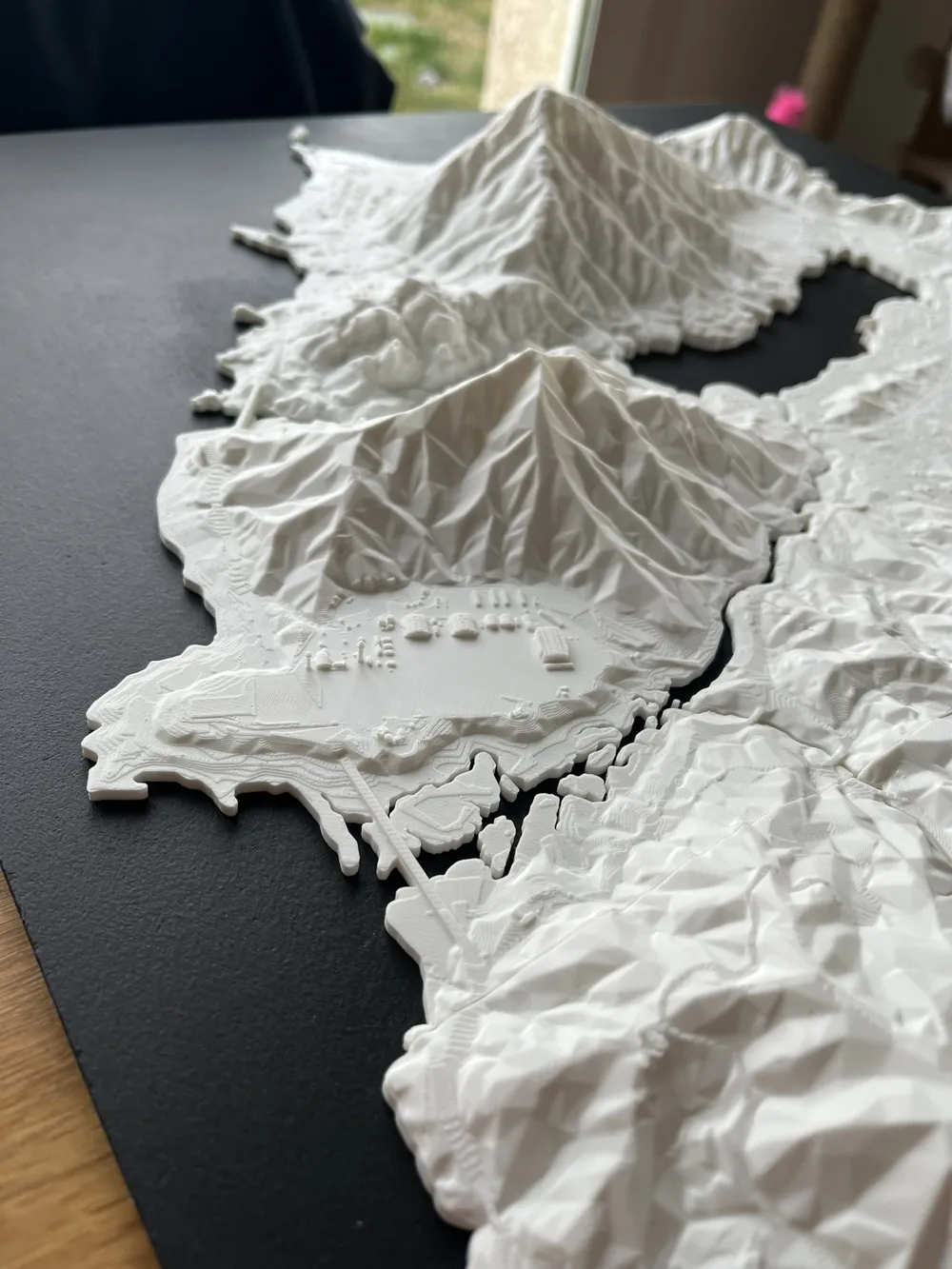 More realistic GTA V MAP in 10 plates - Free 3D Print Model - MakerWorld