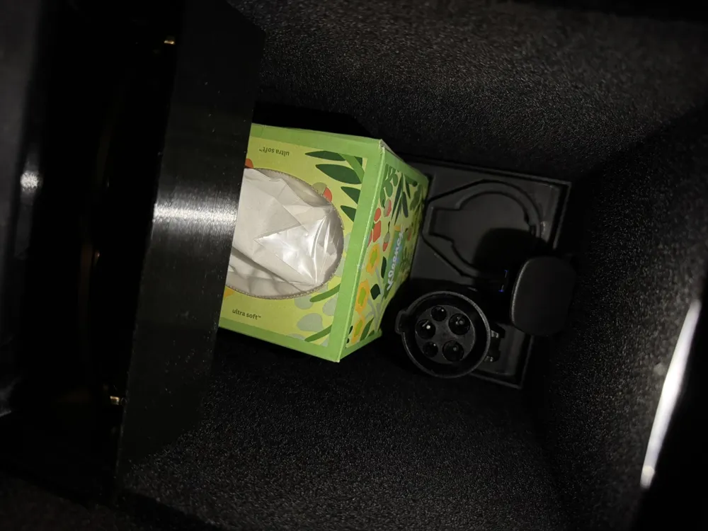 Tesla Model Y Juniper Center Console Lower Tray - Free 3D Print Model ...