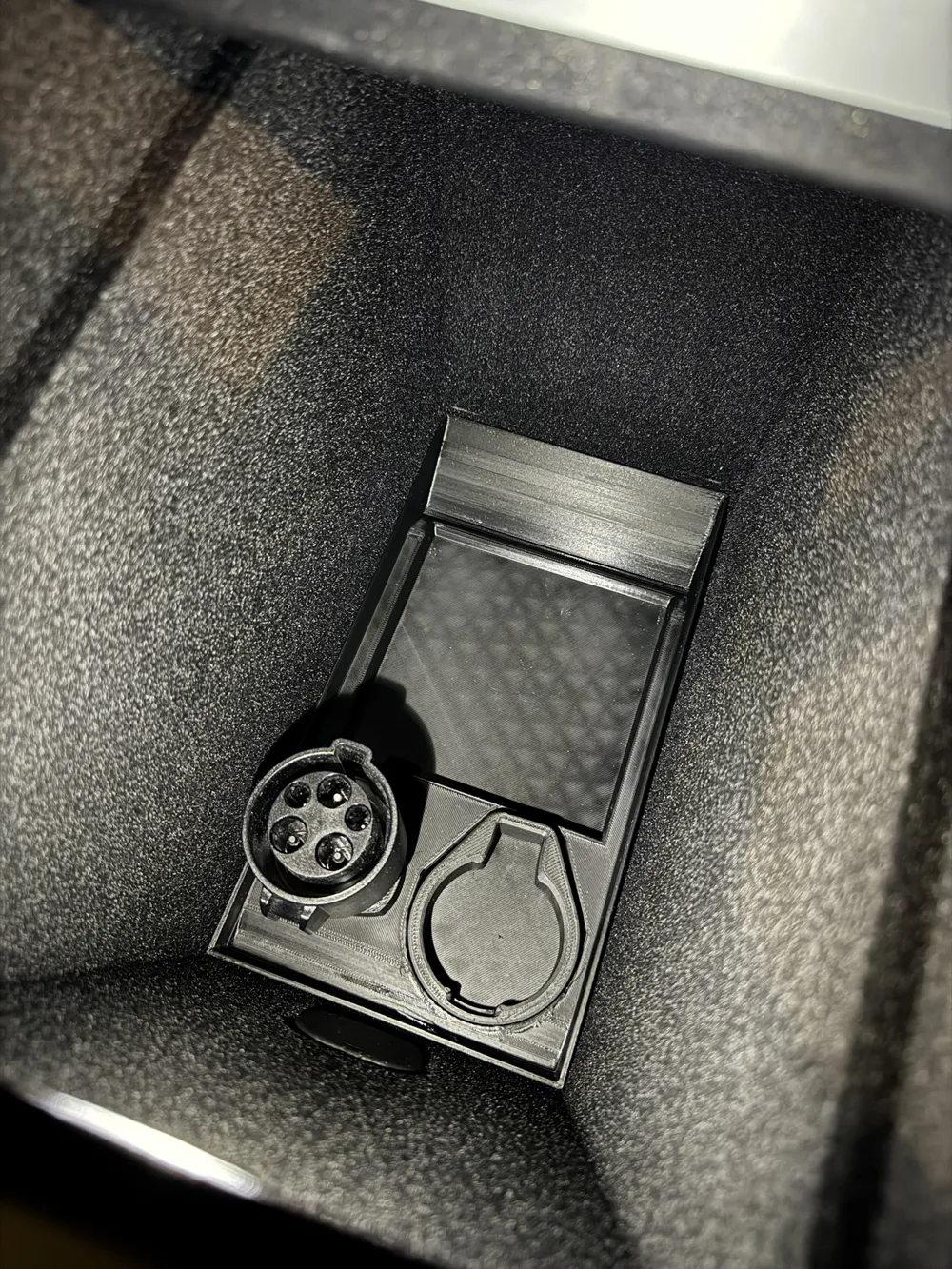 Tesla Model Y Juniper Center Console Lower Tray - Free 3D Print Model ...