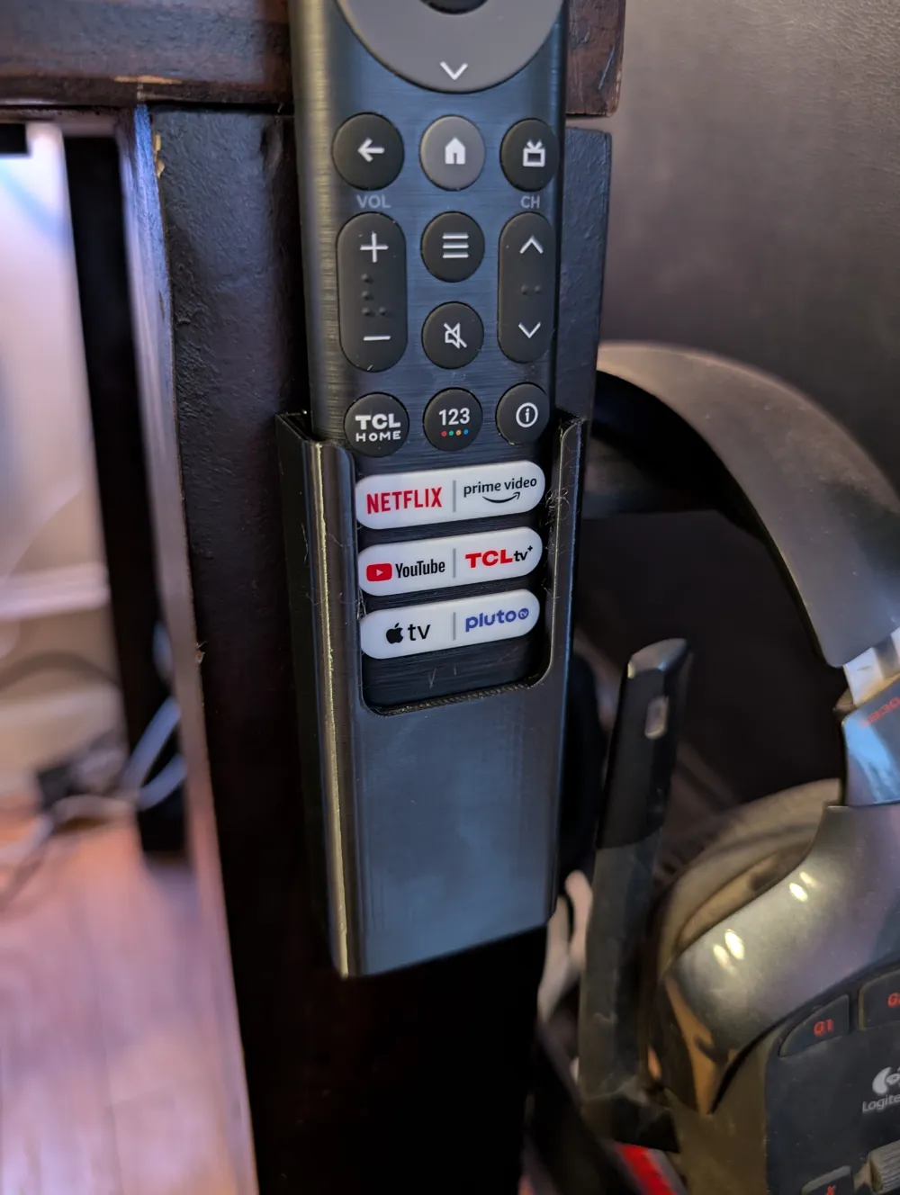 Mountable TCL Remote holder by Traedog Designs MakerWorld: Download ...