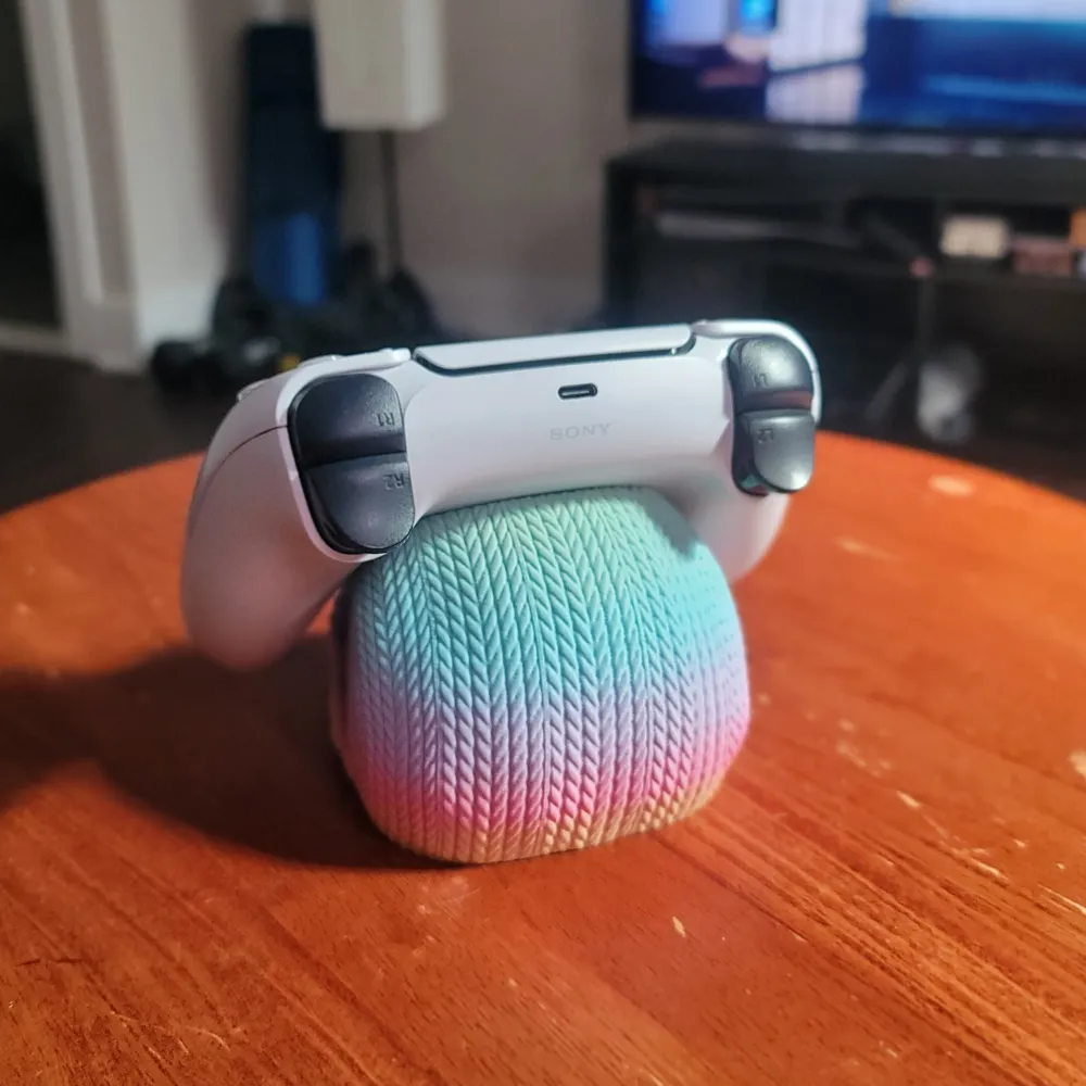 KNITTED SKULL CONTROLLER HOLDER || Playstation 5 by UnchainedHobbies ...