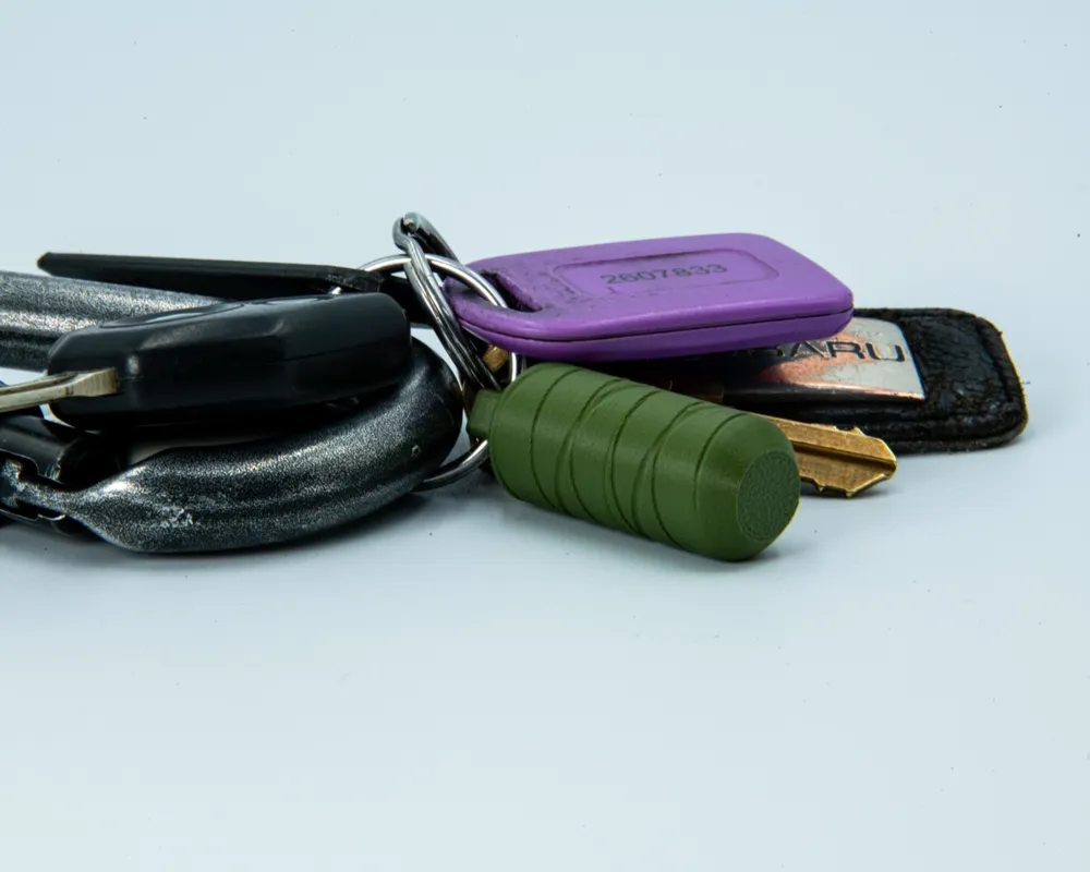 Emergency Bullet Keychain 9mm - Free 3D Print Model - MakerWorld