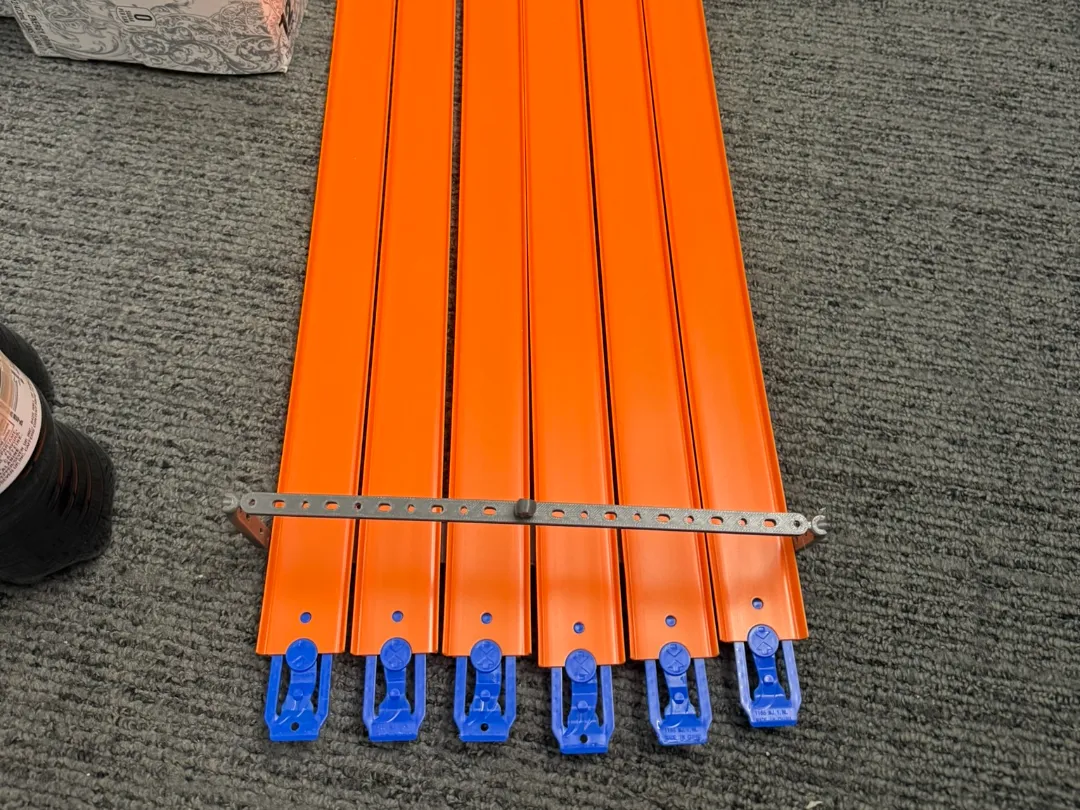 hot wheels hanging tracks 1 to 6 wide lanes - Free 3D Print Model ...
