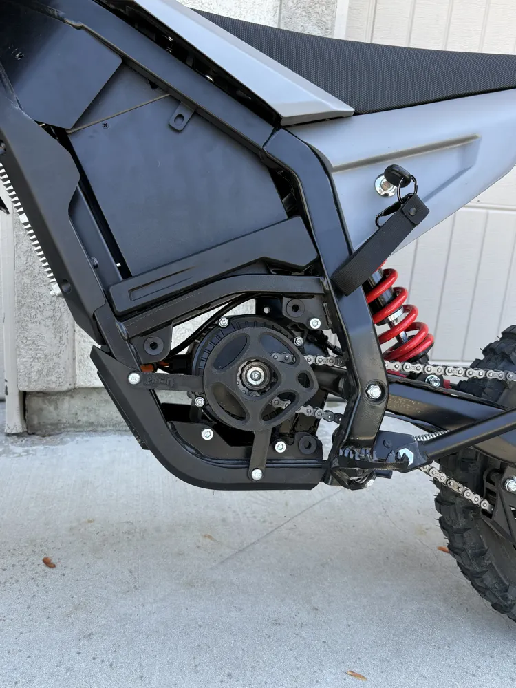 Yozma IN 10 Style Motor Cover. "Prickles" Style. - Free 3D Print Model ...