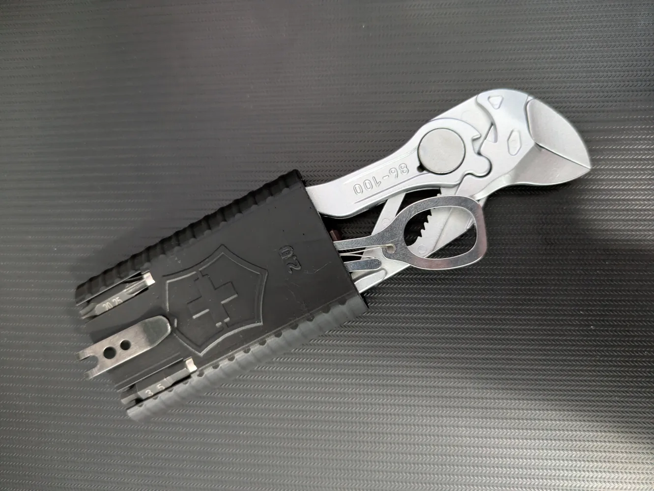 Knipex Cobras / 711 Mini Ratchet EDC 2.0 - Free 3D Print Model - MakerWorld