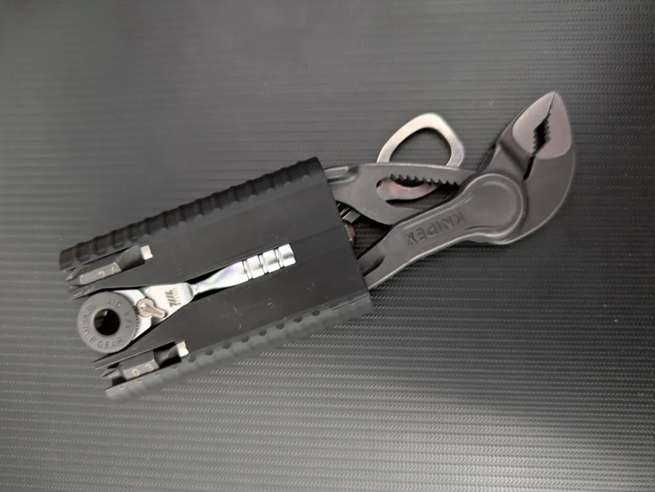 Knipex Cobras / 711 Mini Ratchet EDC 2.0 - Free 3D Print Model - MakerWorld