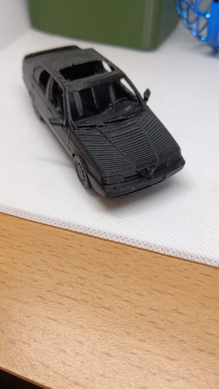 Alfa Romeo 164 L'Ammiraglia Pininfarina - Free 3D Print Model - MakerWorld