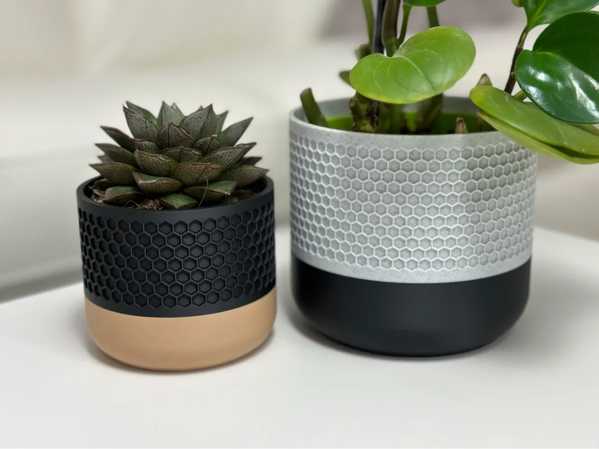 Maceta de planta moderna con patrón de hexágono por Maxx Design ...