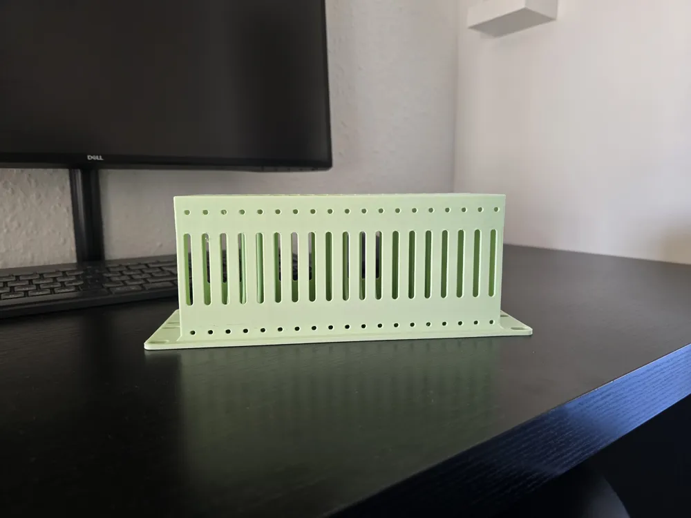 10-inch Rack mount for 19 2.5 SSDs - Free 3D Print Model - MakerWorld