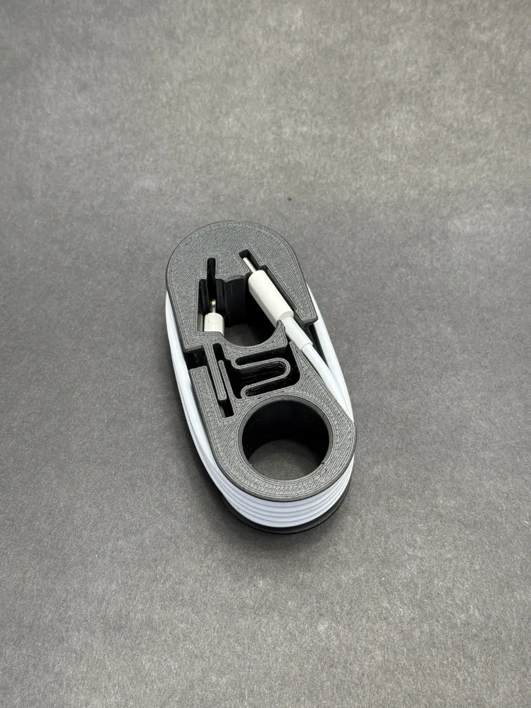 Lightning to USB-C Iphone Travel Cable Organizer by 3D-Vizja MakerWorld ...