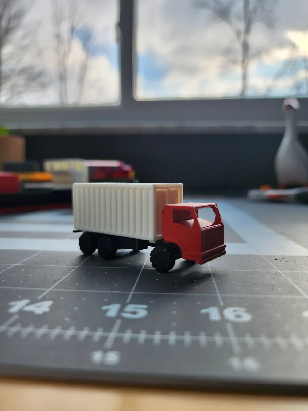 Brio Scale Container Truck - Beta Version - Free 3D Print Model ...