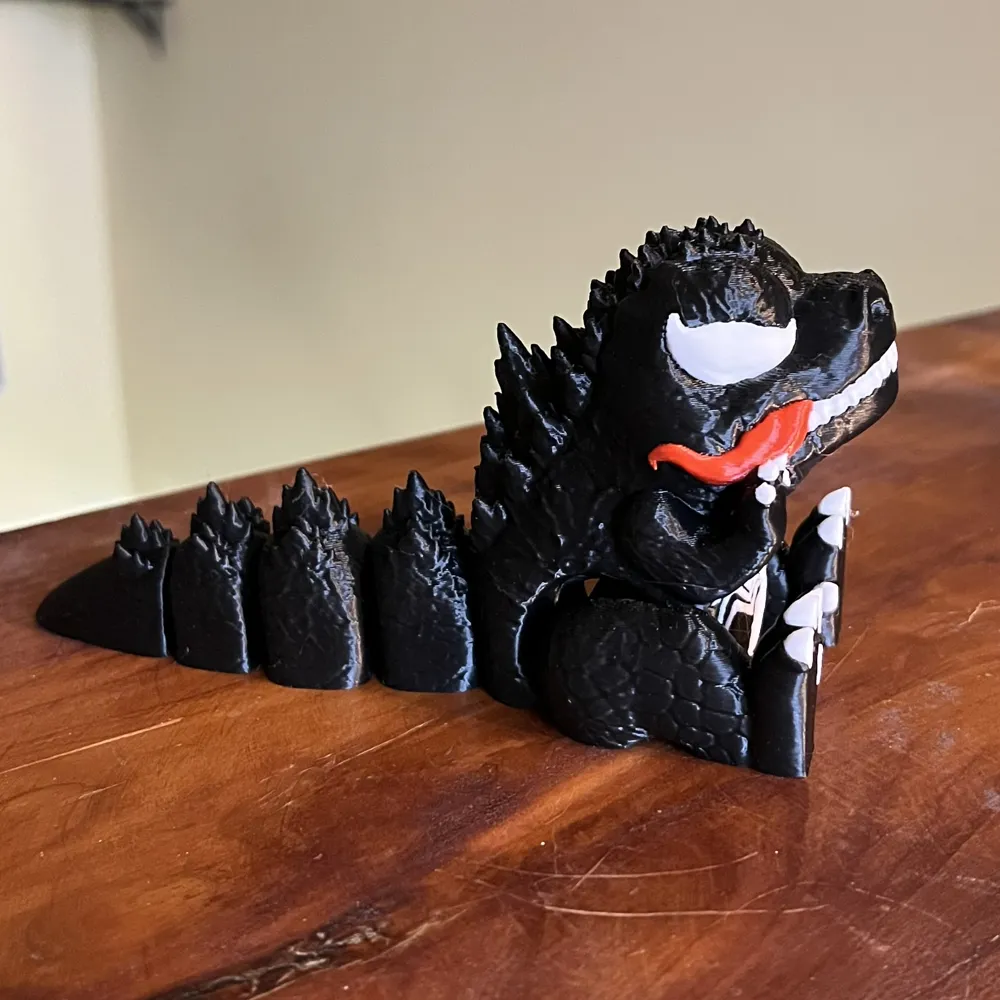 Combinación articulada flexible de Chibi Venom-zilla por Bear and Wolf ...