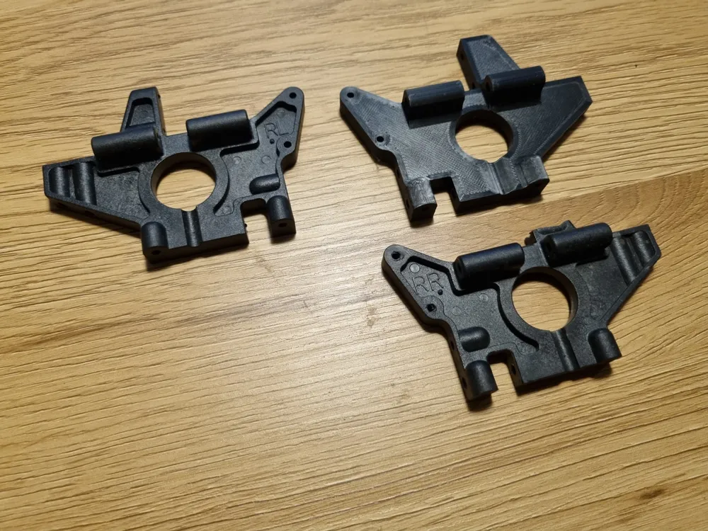 Traxxas Maxx Bulkhead (old 3906 and more) - Free 3D Print Model ...