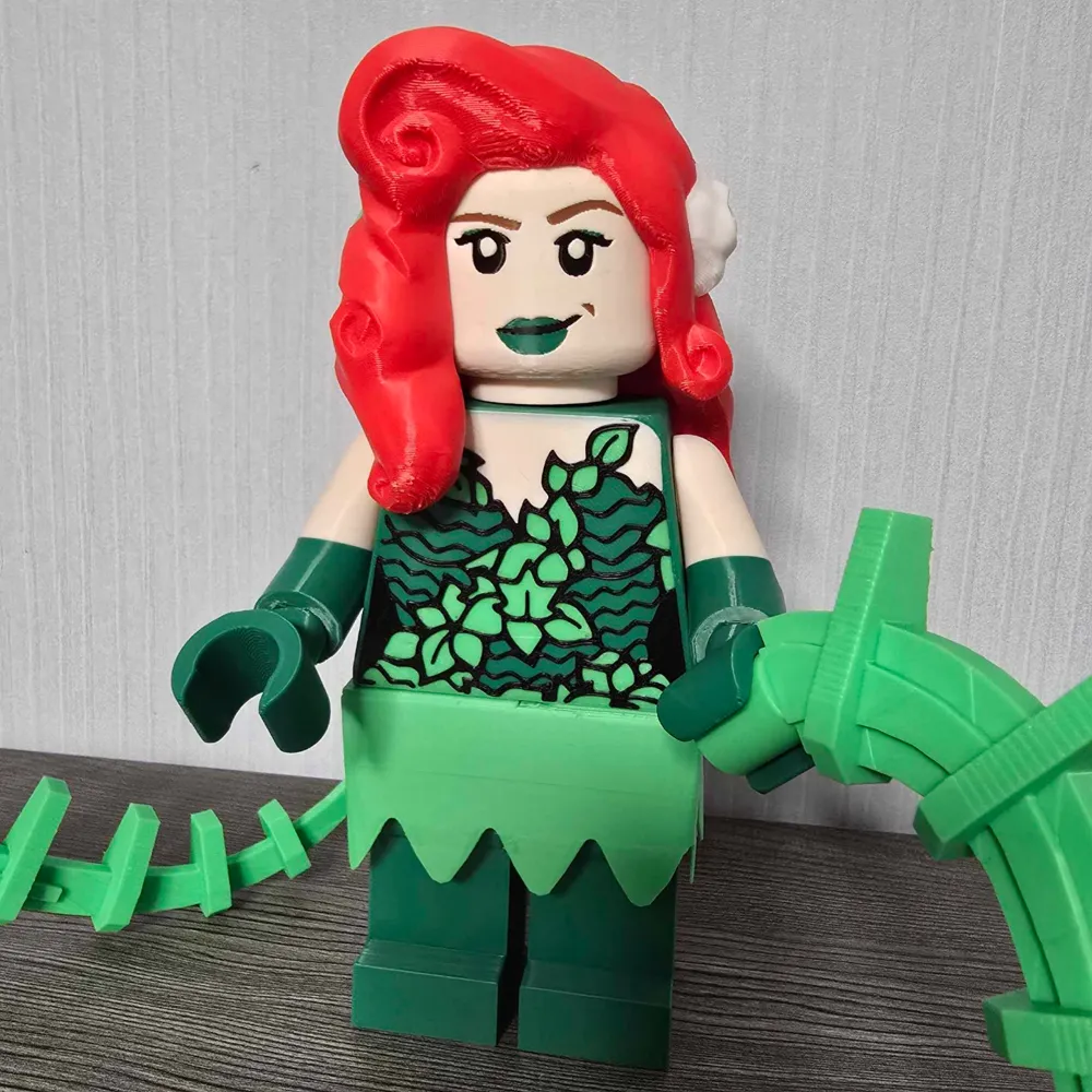 Big Brick * Poison Ivy - Batman * 500% by cBoLsmUiEc - MakerWorld
