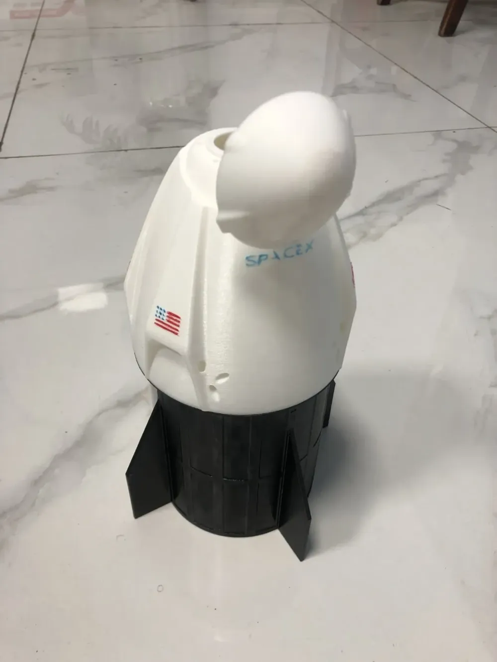 Crew Dragon V2 - Free 3D Print Model - MakerWorld