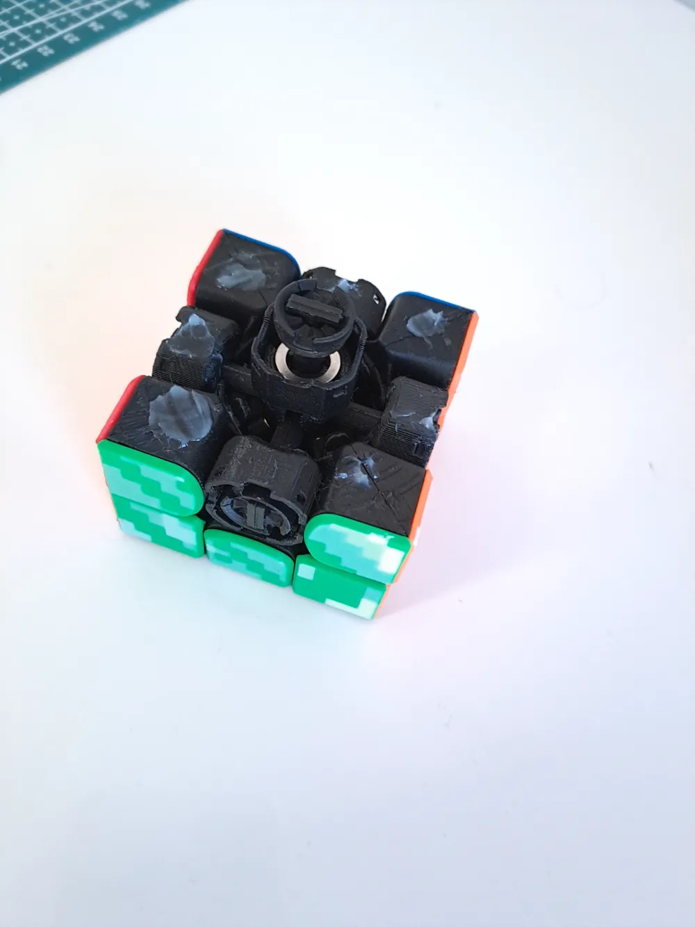 Speedcube maglev + adjustable core - Free 3D Print Model - MakerWorld