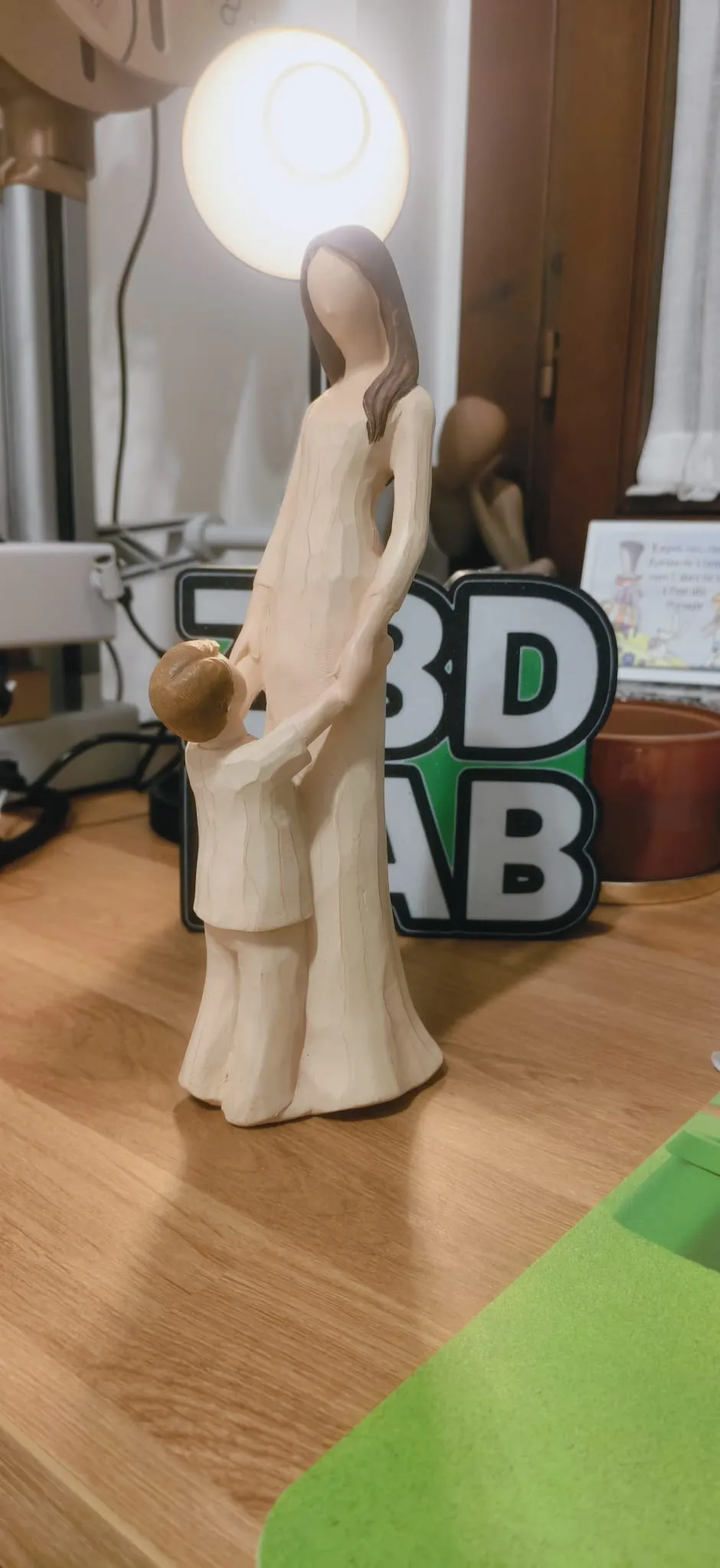 Statuette Mutter Kind im Willow-Stil – Kostenloses 3D-Druckmodell ...