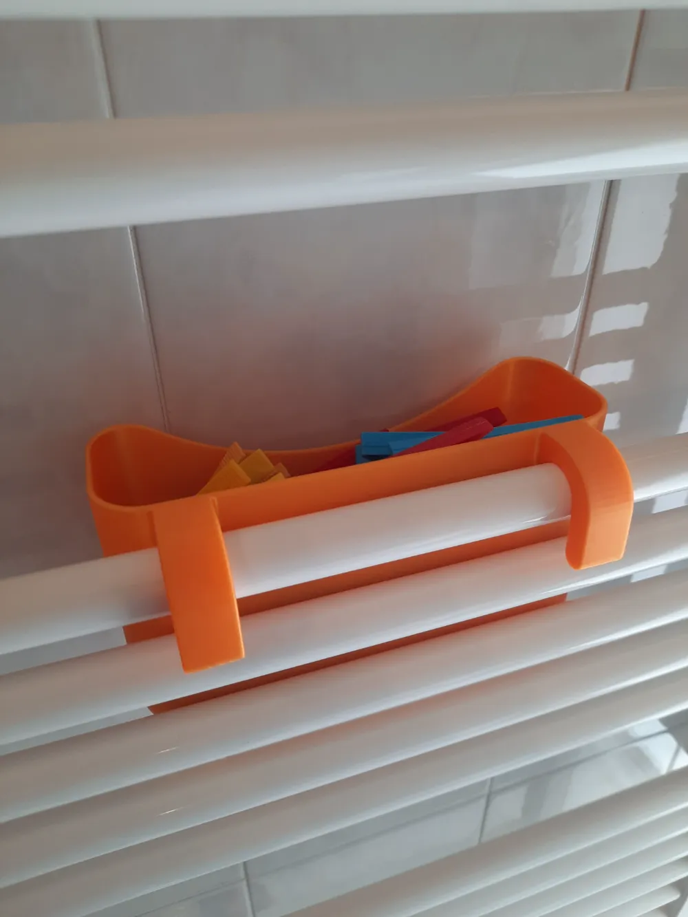 Clothespin basket by Luke-Leek-98 - MakerWorld