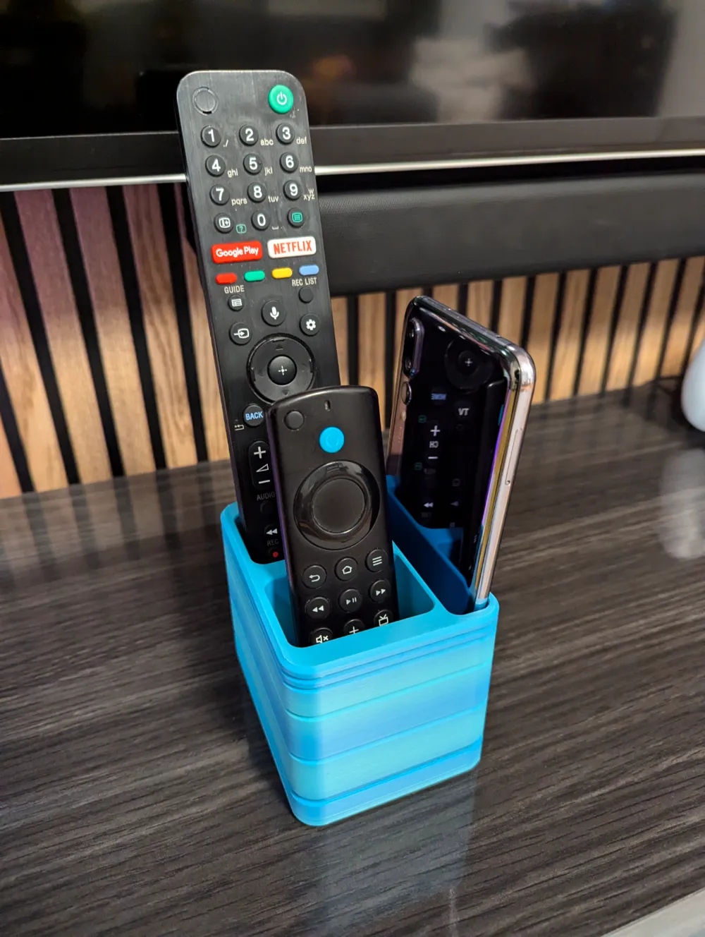 Remote Holder / Caddy by theStonefox - MakerWorld