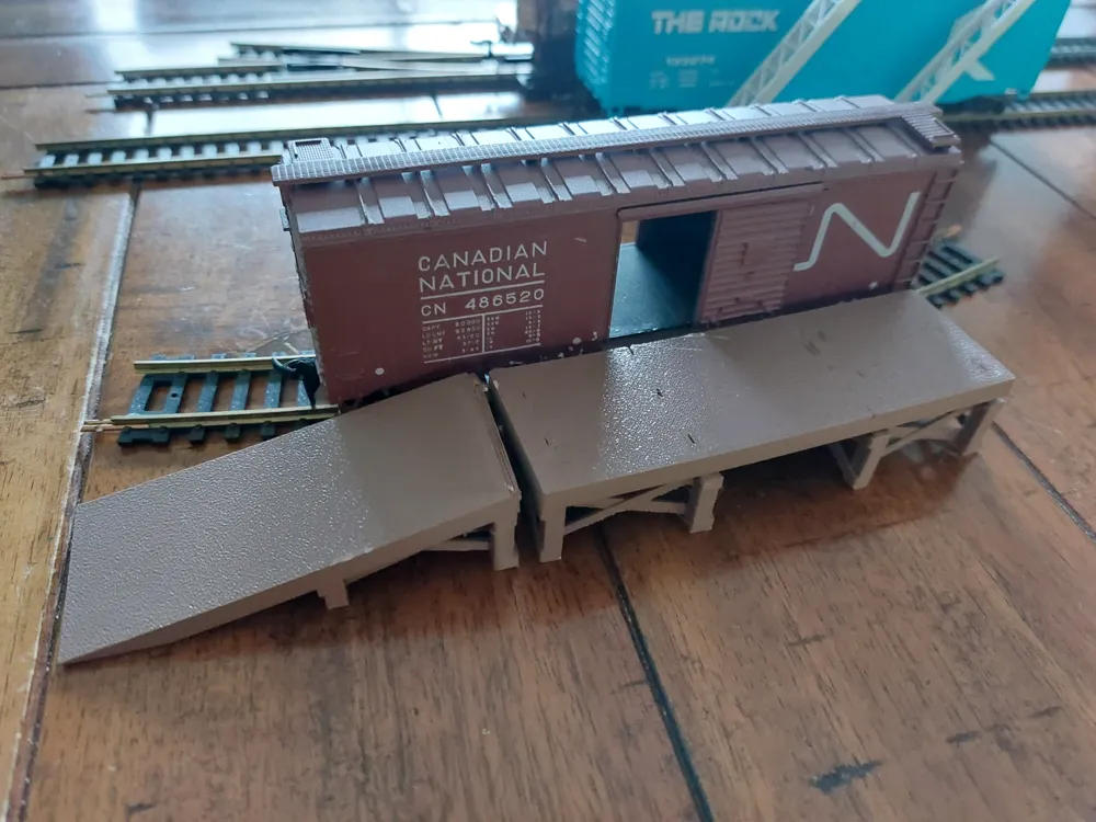 HO Scale loading ramp by Randy - MakerWorld