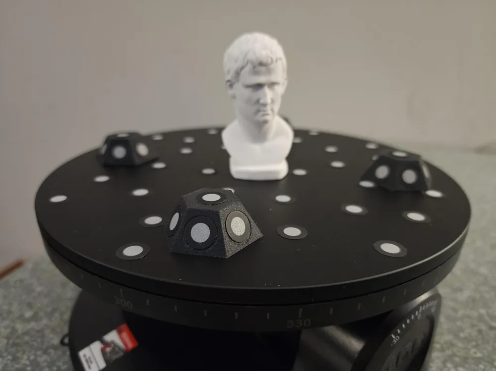 3D Scanner Artifact for RevoPoint Turntable - Free 3D Print Model ...