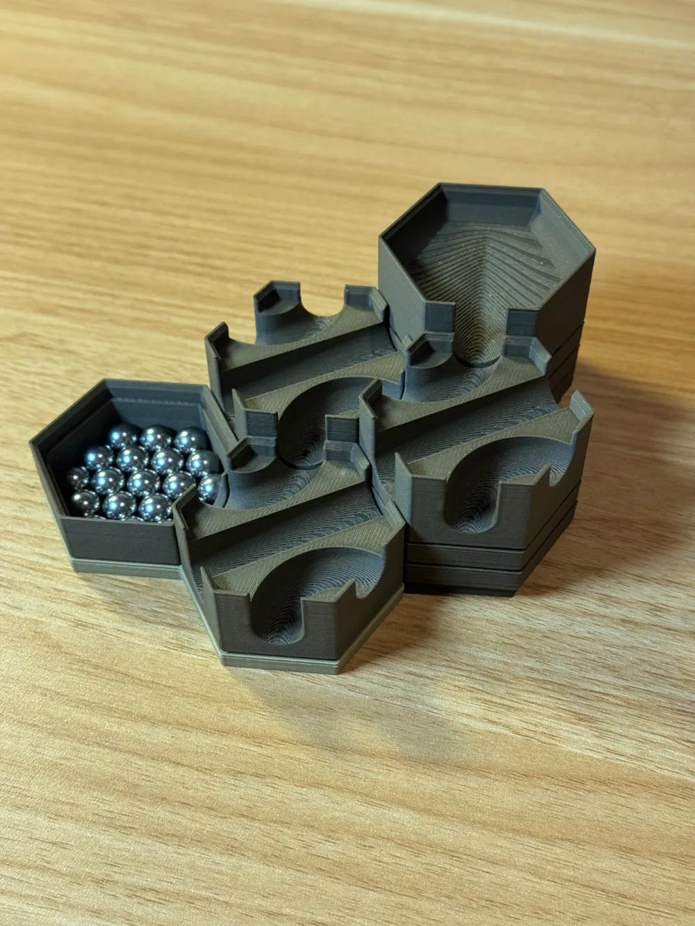 Roll Hexfinity: Infinite Ball System Starter Pack by 3D Modular Madness ...