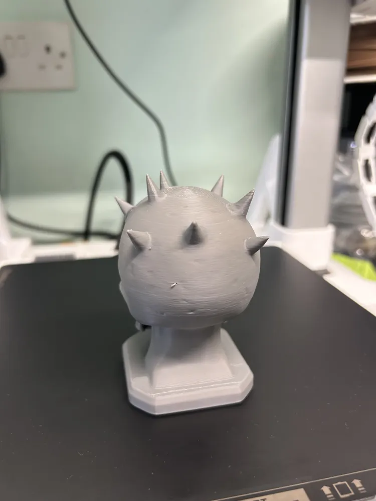 Corona de Hierro Calavera por Disaster MakerWorld: Descarga Modelos 3D Gratuitos