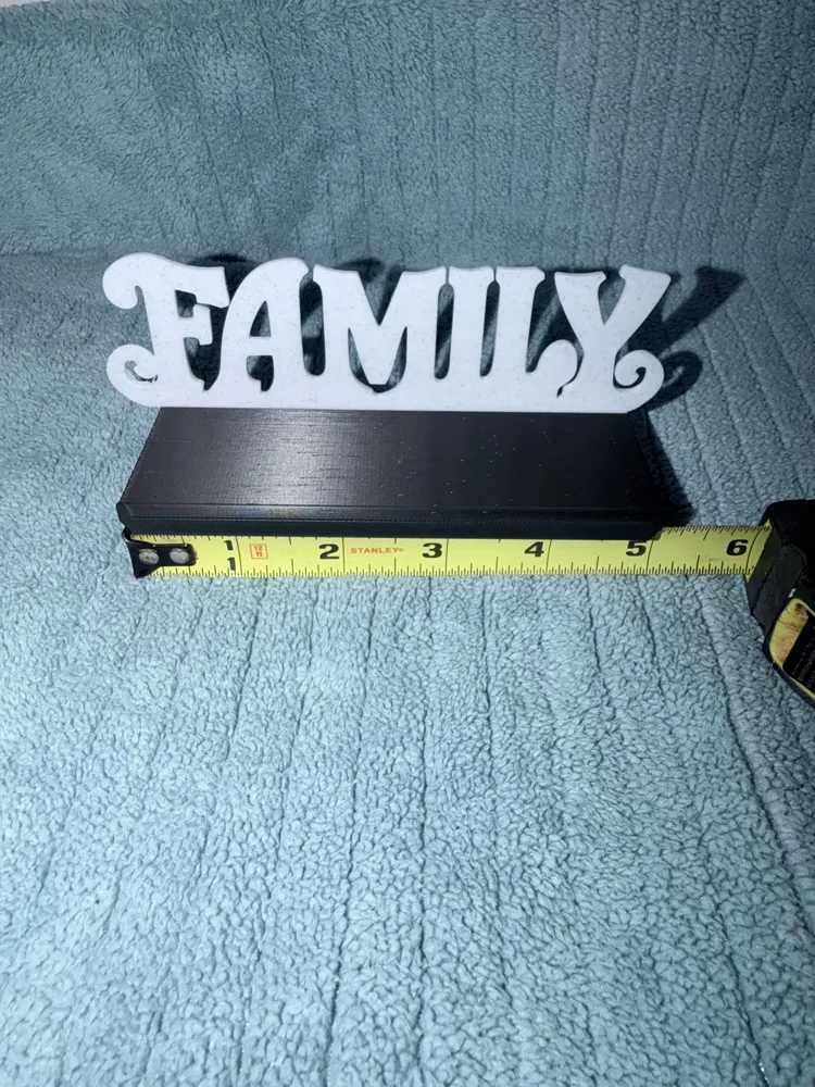 Wall Shelf With Family Text - Free 3D Print Model - MakerWorld