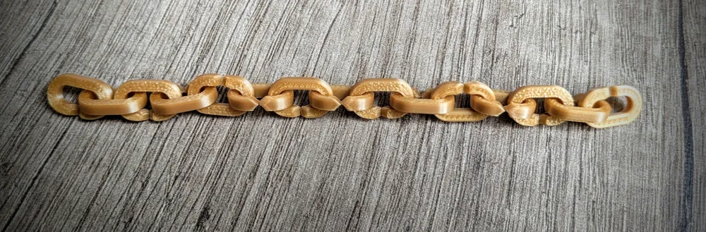 Very small chain link by Bruzl MakerWorld: Download Free 3D Models